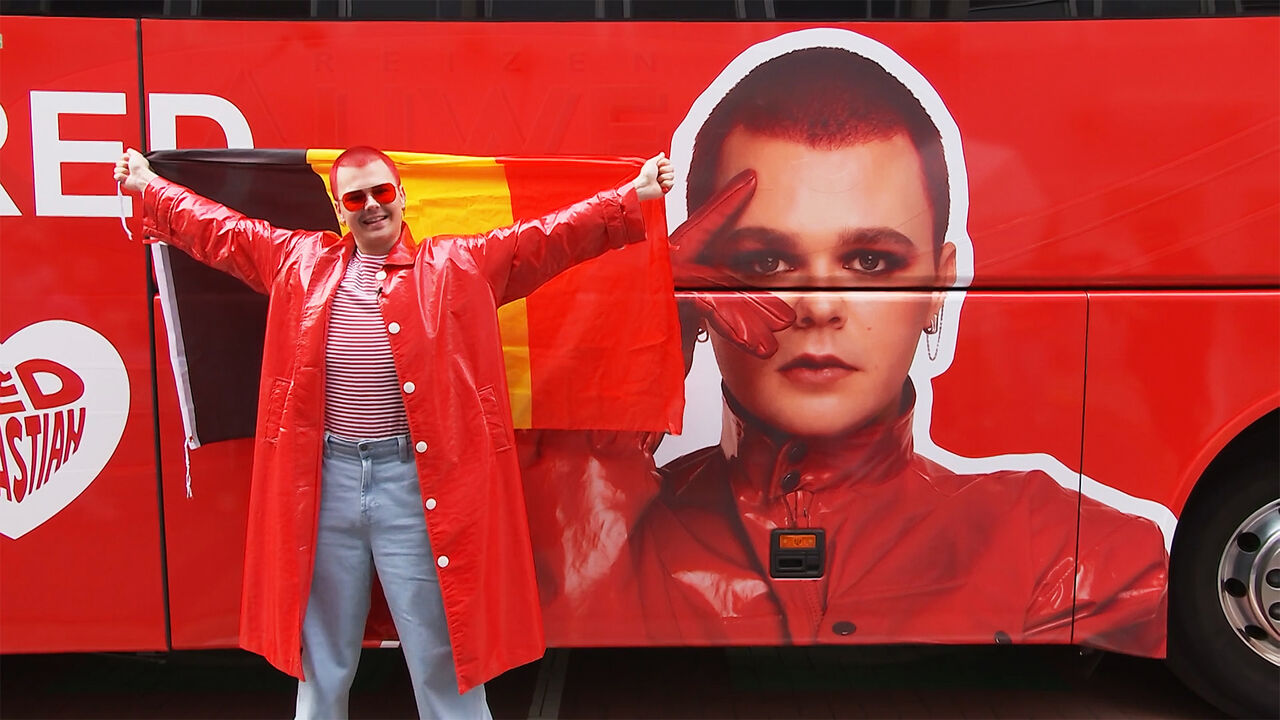 Alexander koos voor monnikenleven in Syrisch klooster: VRT NWS ...