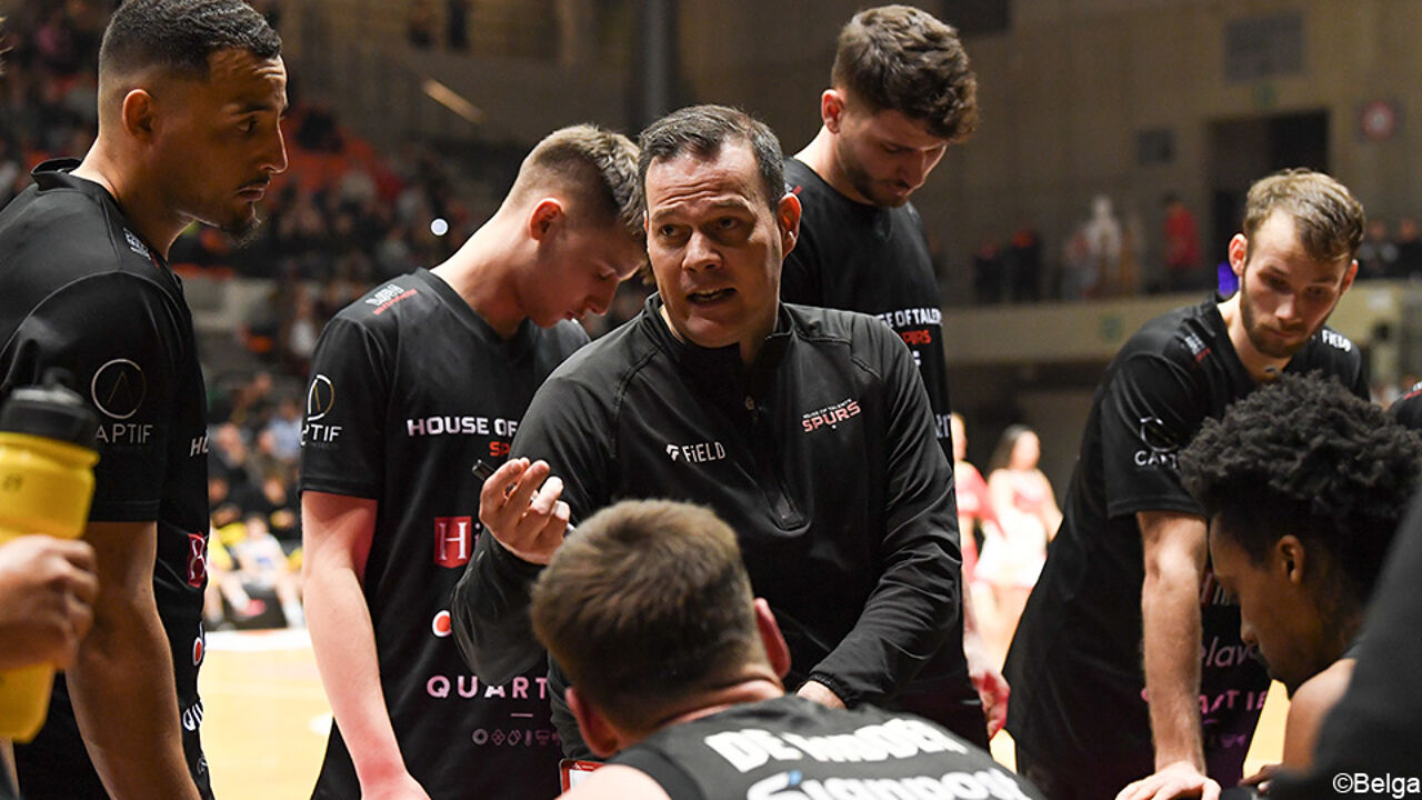 Niels De Ridder beste Belg, Johan Roijakkers beste coach: Kortrijk pakt ...