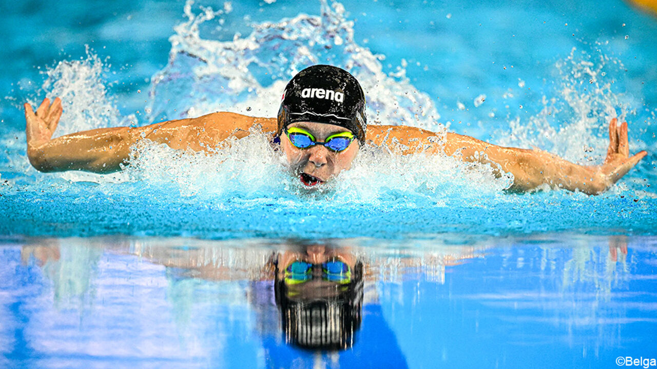 VIDEO – Roos Vanotterdijk pakt WK-zilver op 100m vlinderslag | sporza