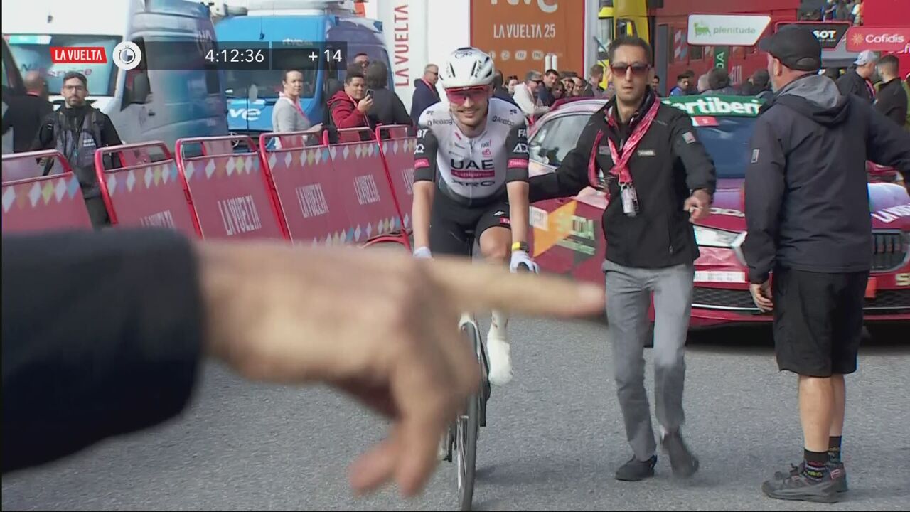 Vluchter Jay Vine klimt naar bevrijdende etappezege, Torstein Traeen ...