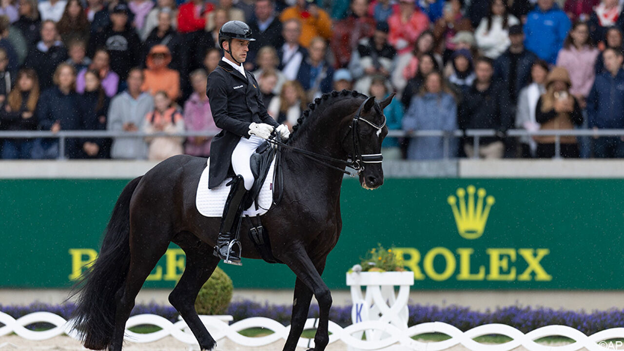 Weer raak: Justin Verboomen wint ook de Freestyle op EK dressuur en ...