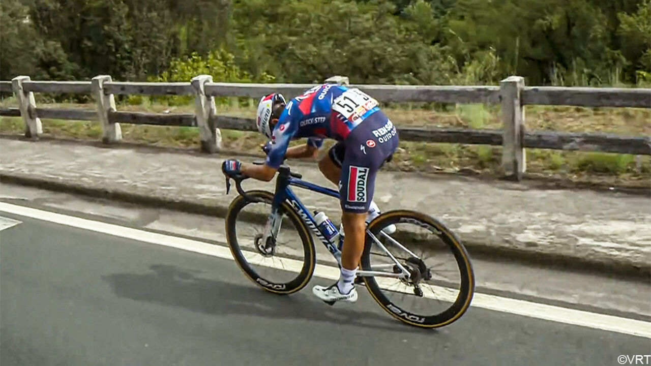 Eerst solo in de aanval, dan plots remmen dichtknijpen: wat was er aan ...