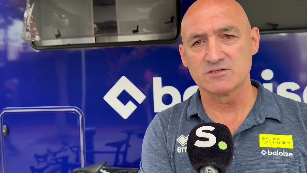Met coupe dankzij Jules Hesters probeert Tom Crabbe (20) opnieuw Kooij ...