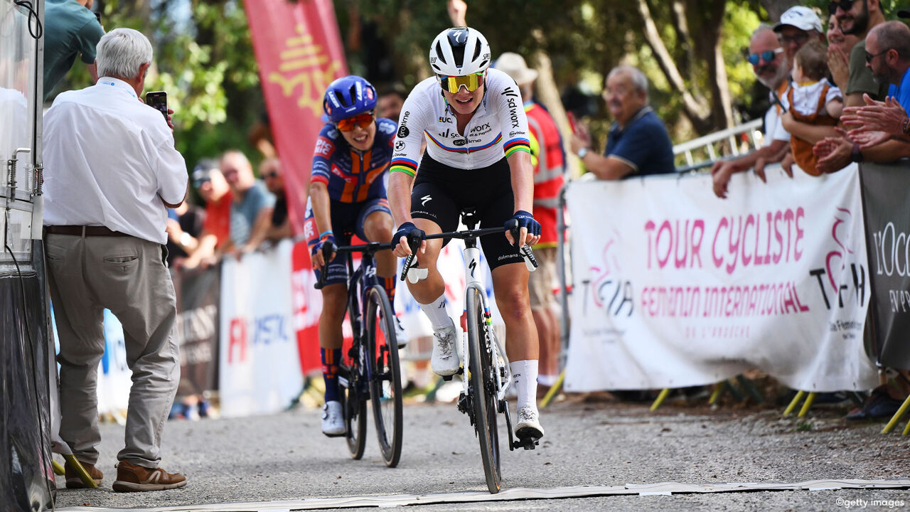 Na een jaar zonder overwinning voert Luke Lamperti een bisnummertje op ...