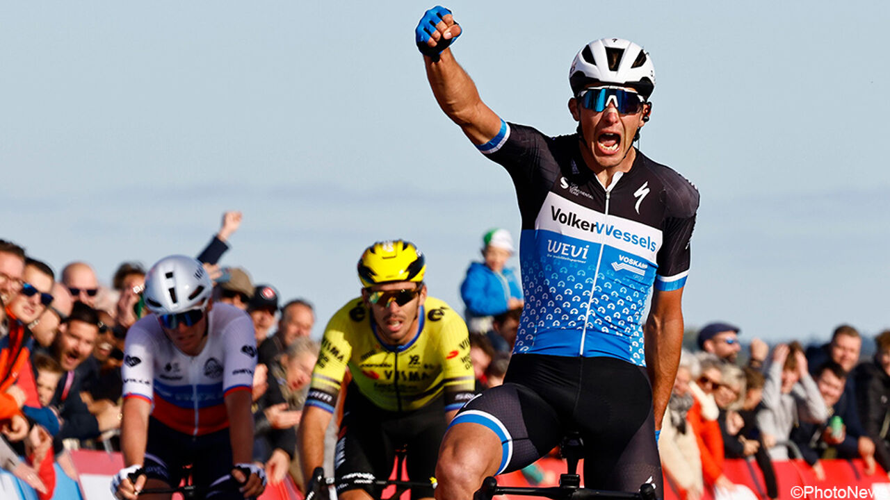 "Fantastisch om zo terug te keren": Cian Uijtdebroeks sluit "zware ...