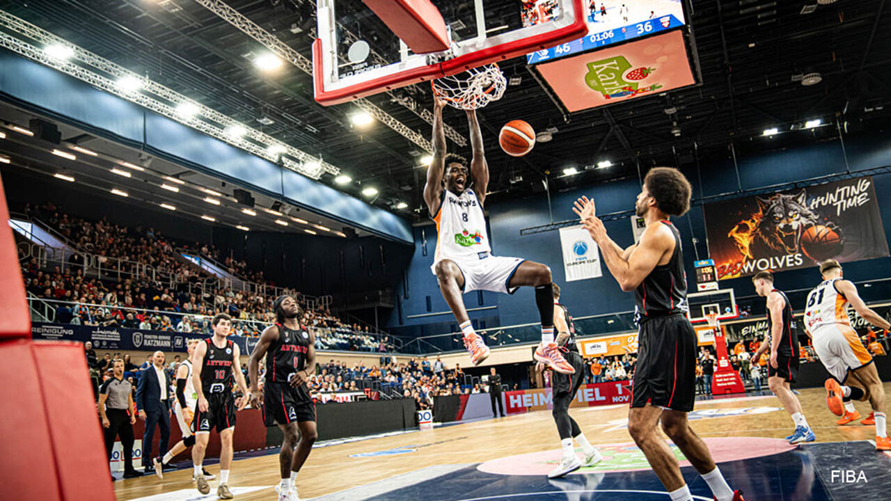 Antwerp Giants openen hun seizoen met een knal en boeken ruime zege ...