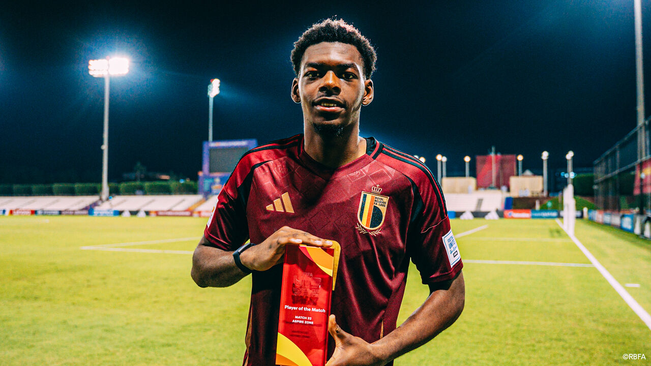 Op een bordje voorspelde hij zijn toekomst: Noah Fernandez, de Belgische tovenaar die na een ...