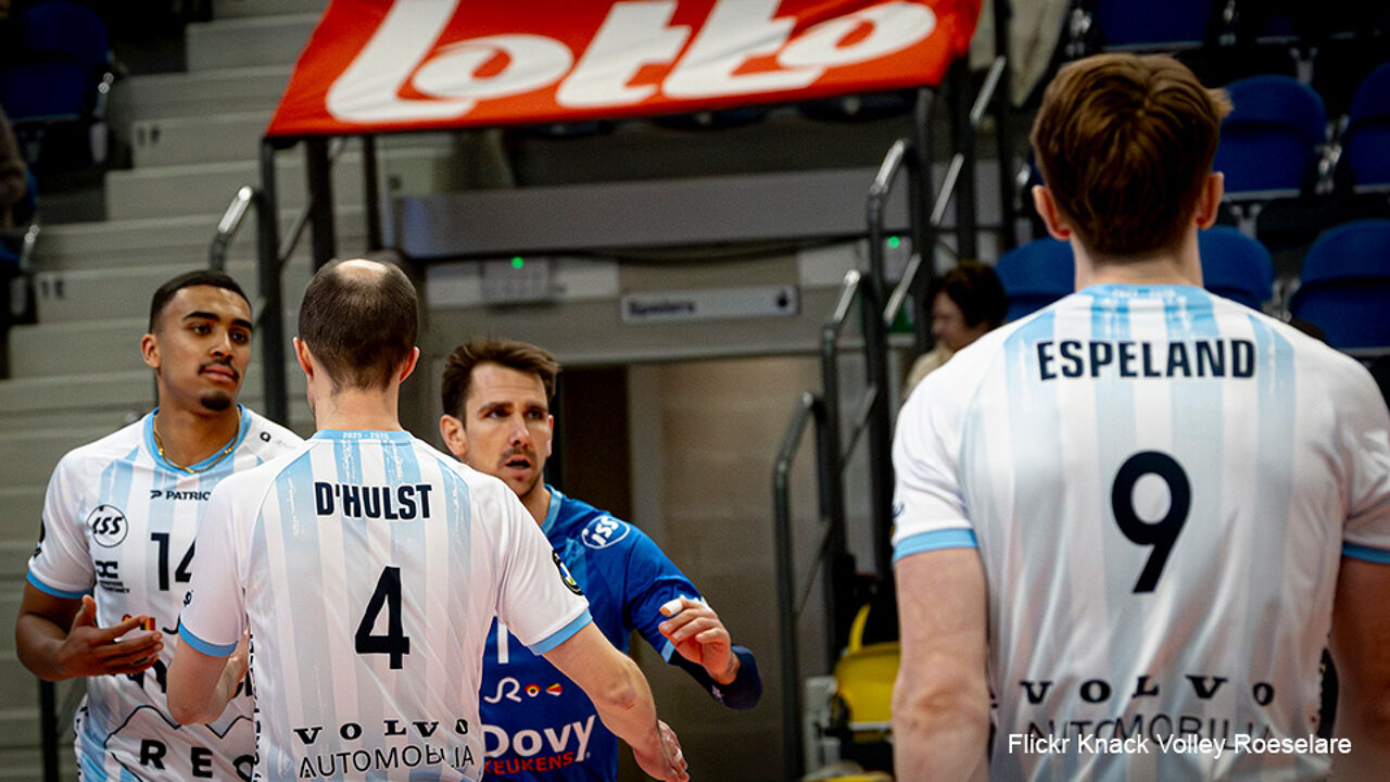 Twee sets volstaan: ijzersterke Pierre Perin en Sil Meijs leiden ...