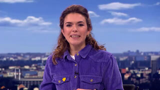 Tess Elst vanaf vandaag nieuw sportanker in VRT NWS Journaal | VRT NWS ...