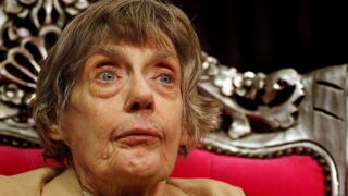 Jeugdboekenauteur Tonke Dragt (93) overleden, bekend van 'De brief voor ...