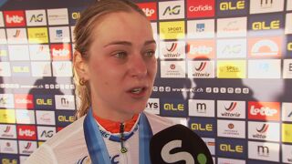 Van start tot finish aan de leiding: Inge van der Heijden verrast met Europese titel, volledig ...