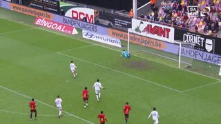 Doelman Miras houdt KVM recht met knappe penaltysave | sporza