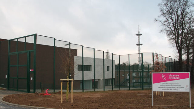 Tiener ontsnapt uit jeugdinstelling De Grubbe in Everberg, helikopter ...