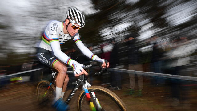 Adrie van der Poel: "Zonder Mathieu en Wout heb je geen goede ...