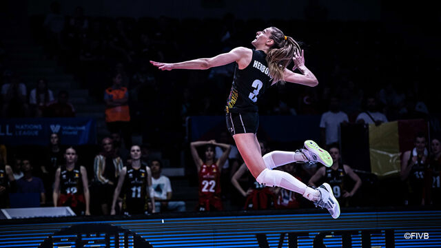 Wie is Britt Herbots, de Emma Meesseman van de Yellow Tigers? "Mentaal ...