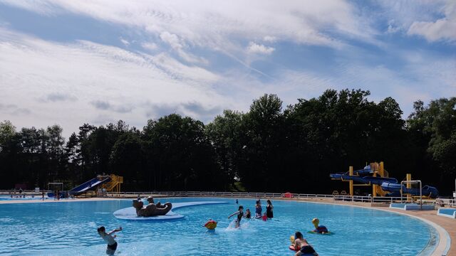 Diest krijgt nieuw zwembad en Halve Maan blijft openluchtzwembad | VRT ...