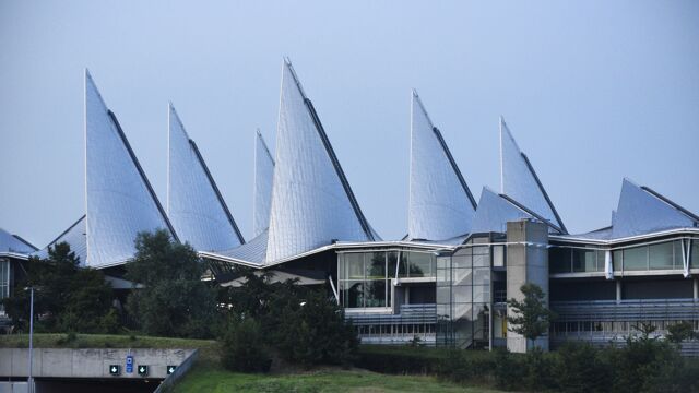 Man die caféganger in Merksem probeerde te vermoorden met glasscherf ...