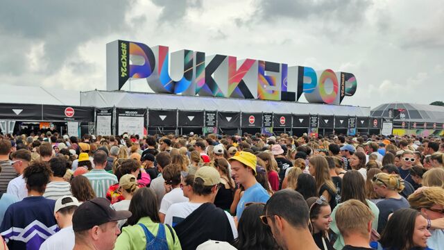 Pommelien Thijs verovert Main Stage van Pukkelpop, met Bart Peeters als ...