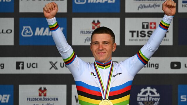 Remco Evenepoel liet zich al vaccineren met oog op WK in Rwanda: "Nooit ...