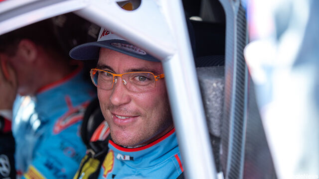 Eindelijk wereldkampioen? Thierry Neuville staat voor beslissende week ...