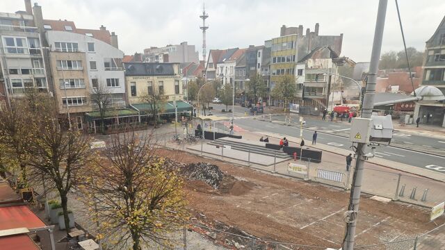 Heraanleg Markt Eeklo opnieuw voor lange tijd uitgesteld na belangrijke archeologische vondsten ...
