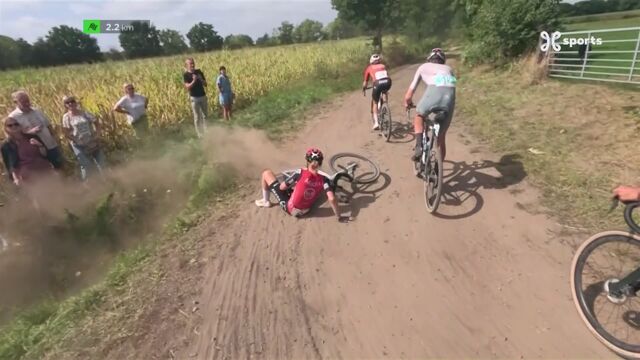 Niels Vandeputte verrast vermoeide Tim Merlier in de sprint en pakt ...