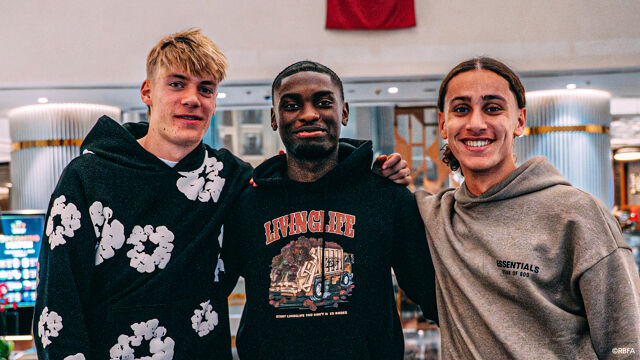 "Voor de zekerheid genoeg onderbroeken mee": De Cat, Mokio en El ...