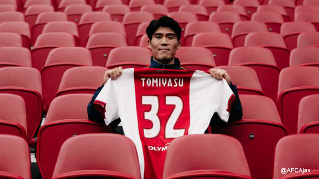 Voormalig sterkhouder van STVV Takehiro Tomiyasu trekt als ...