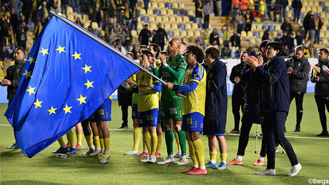 Waarom STVV heel blij is met zege van Aston Villa in Europa League ...