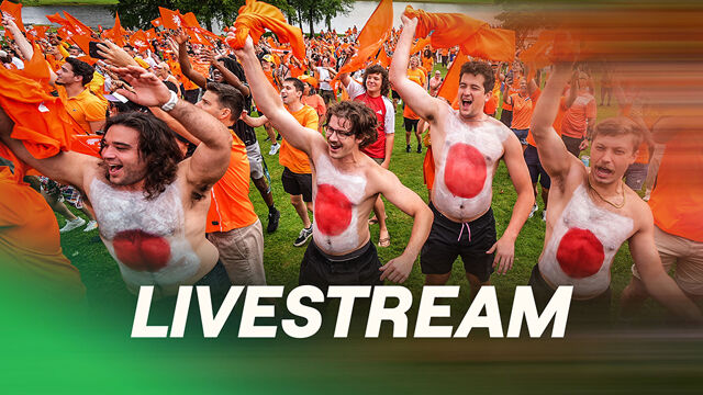 LIVESTREAM: Malen botst tot twee keer toe op doelman Suzuki, Nederland ...