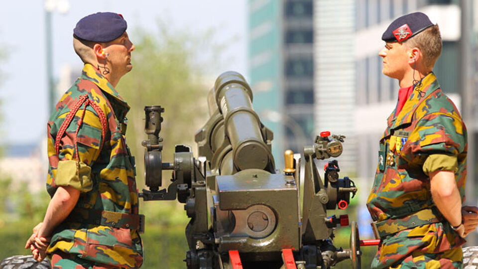 Ministerie van Defensie heeft ambitieuze plannen | VRT NWS: nieuws