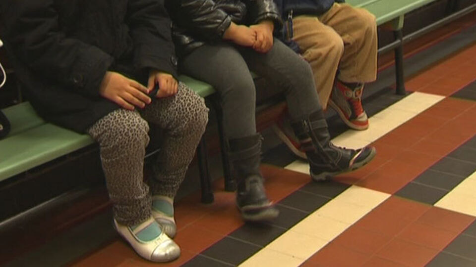 "België is te tolerant voor lijfstraffen voor kinderen" | VRT NWS: nieuws