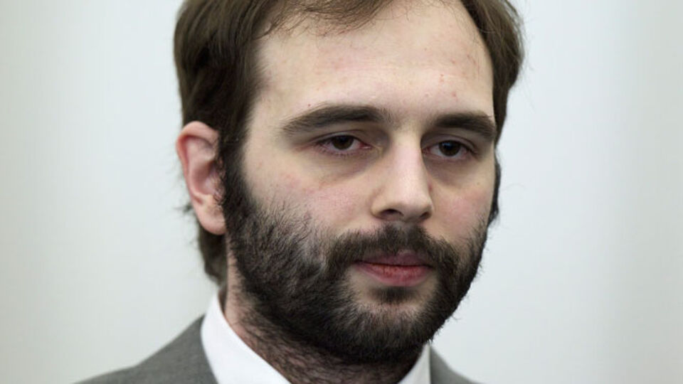 Kim De Gelder is schuldig en krijgt levenslang | VRT NWS: nieuws