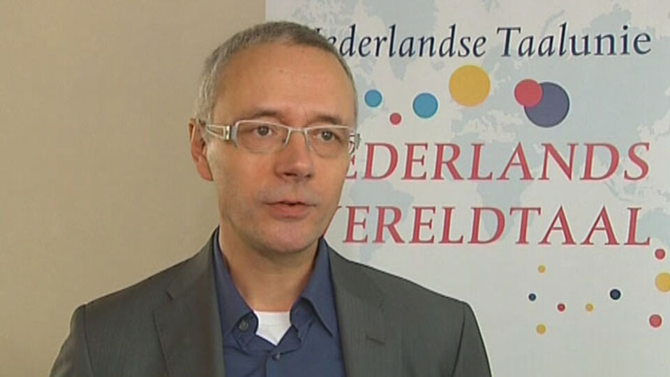 Peter Van den Eede (Vooruit) krijgt Gulden Boek | VRT NWS: nieuws