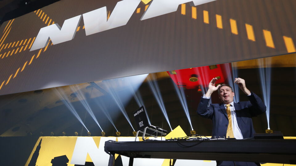 N-VA is rijker dan alle partijen in Nederland bij elkaar | VRT NWS: nieuws