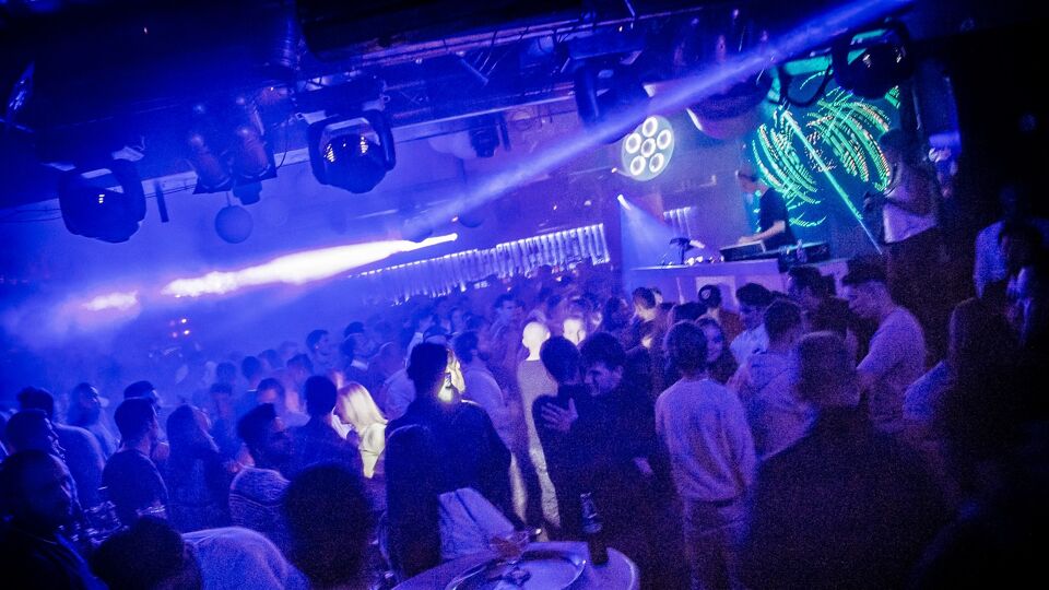 Discotheek La Rocca in Lier gaat dan toch nog niet open vanavond ...