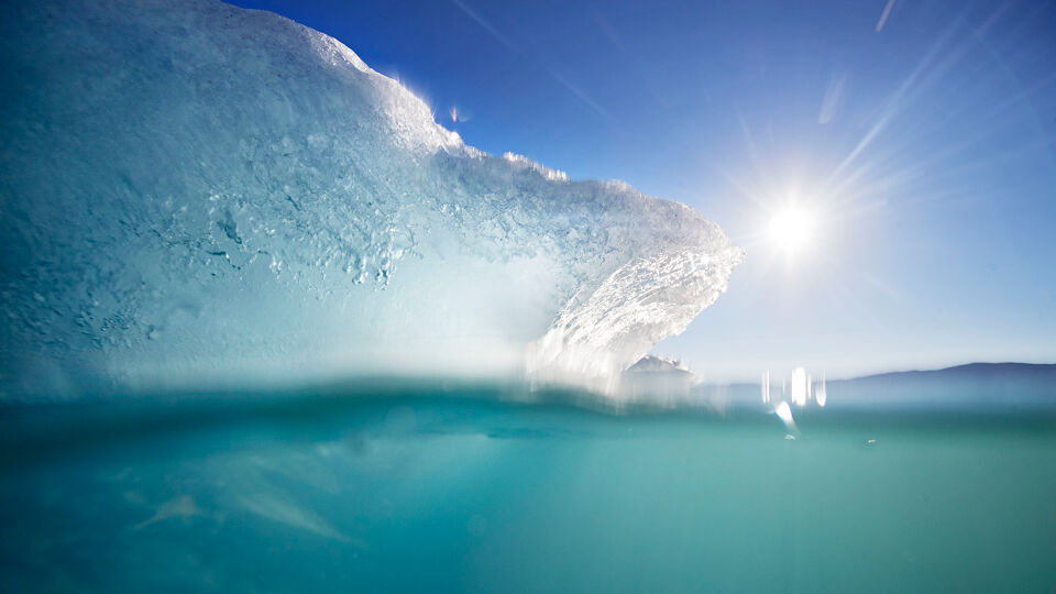 "Sterkste noordpoolijs" breekt voor het eerst open | VRT NWS: nieuws