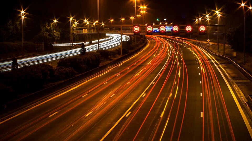Antwerp will have the first motorway with LED lighting | VRT NWS: news