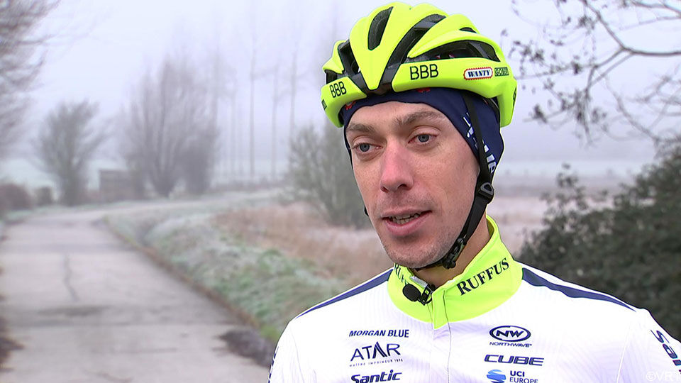 De Clercq koerst met kunstheup: "Carrosserie werkte tegen, motor is nog ...