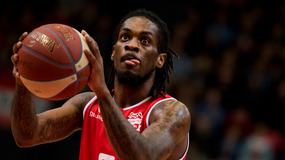 Uittocht van Antwerp naar Bamberg gaat voort: Paris Lee volgt Moors ...