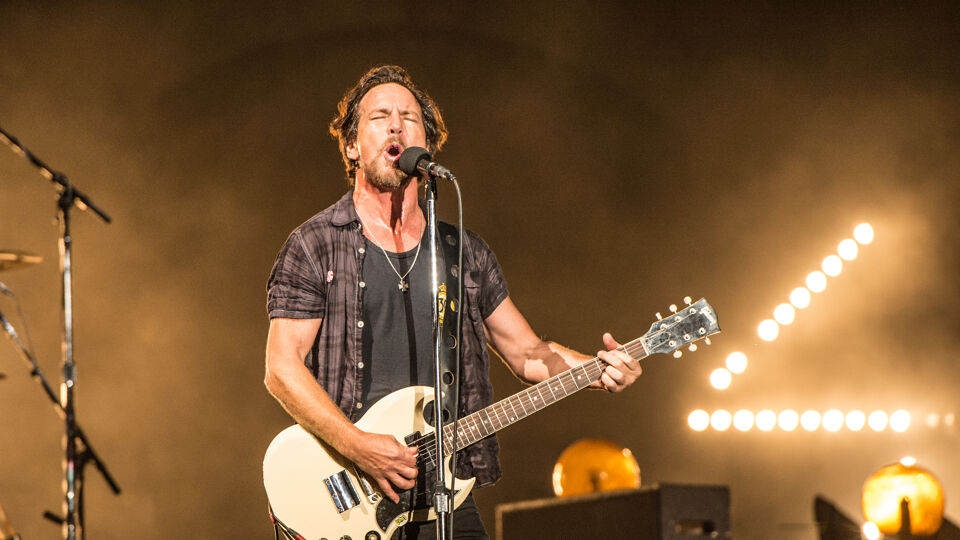 Het ontroerende verhaal achter "Black" van Pearl Jam, de nieuwe nummer ...