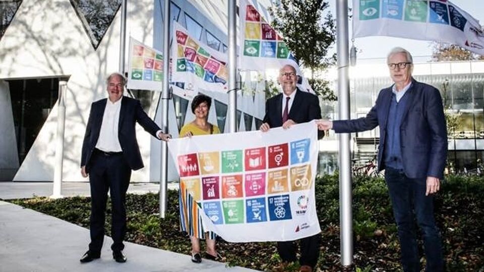 SDG-vlag wappert op 21 locaties in provincie Antwerpen: "We kunnen ...