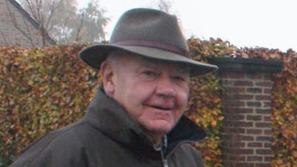 Oud-politicus Roger Roobaert uit Halle overleden: "Enfant terrible van ...