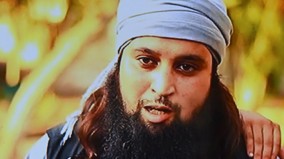 Syriëstrijder Hicham Chaib krijgt levenslang en verliest ook Belgische ...