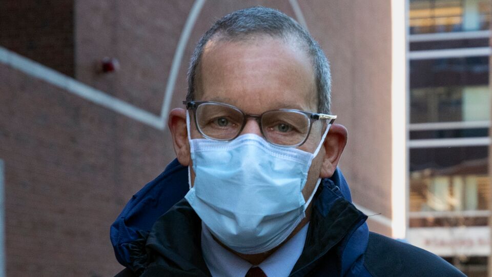 VS vindt professor aan Harvard Charles Lieber schuldig aan verbergen ...