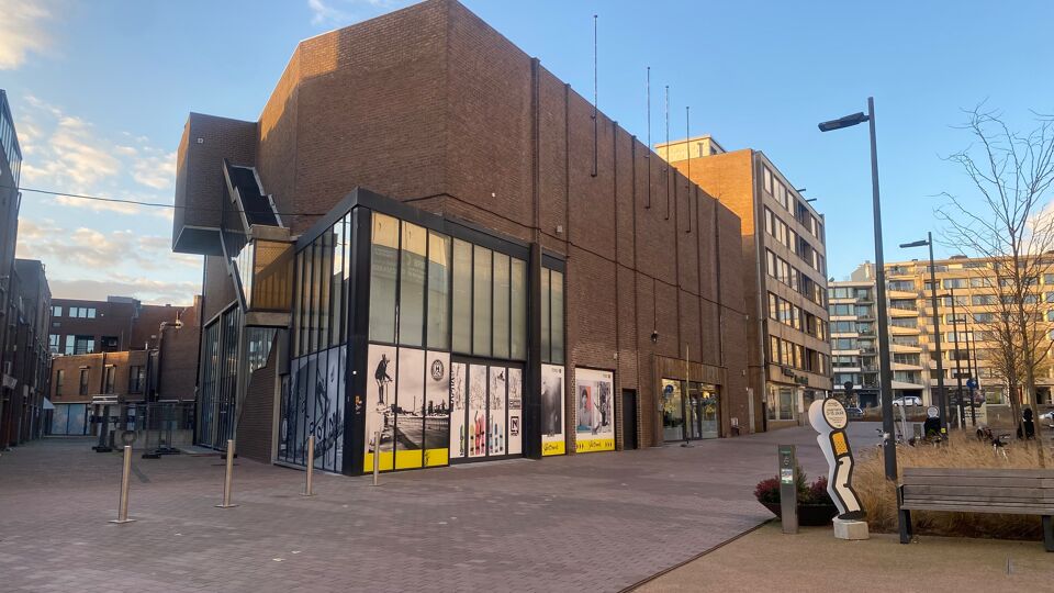 Oude bioscoop in Genk centrum wordt creatieve broeihaard voor jong ...