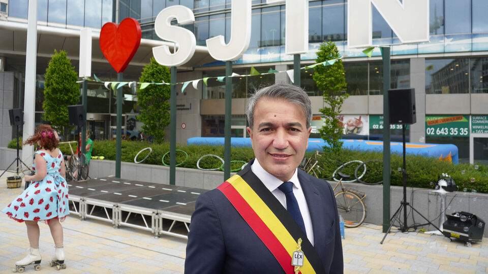 'Emir Kir niet meer welkom bij PS' | VRT NWS: nieuws