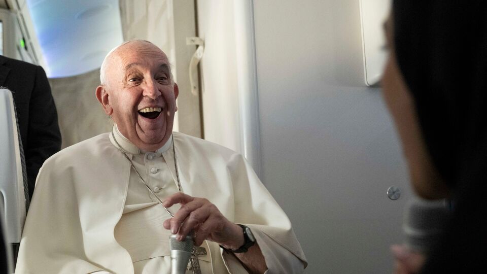 Paus Franciscus is erg tevreden met meer vrouwen in het Vaticaan ...