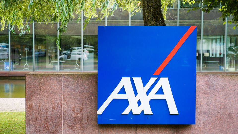 Verzekeraar Axa indexeert lonen boven 5.400 euro niet meer volledig ...