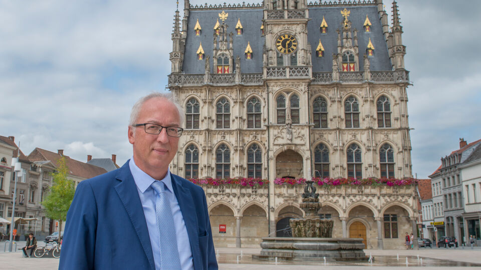 Marnic De Meulemeester (Open VLD) stopt in 2024 als burgemeester van ...